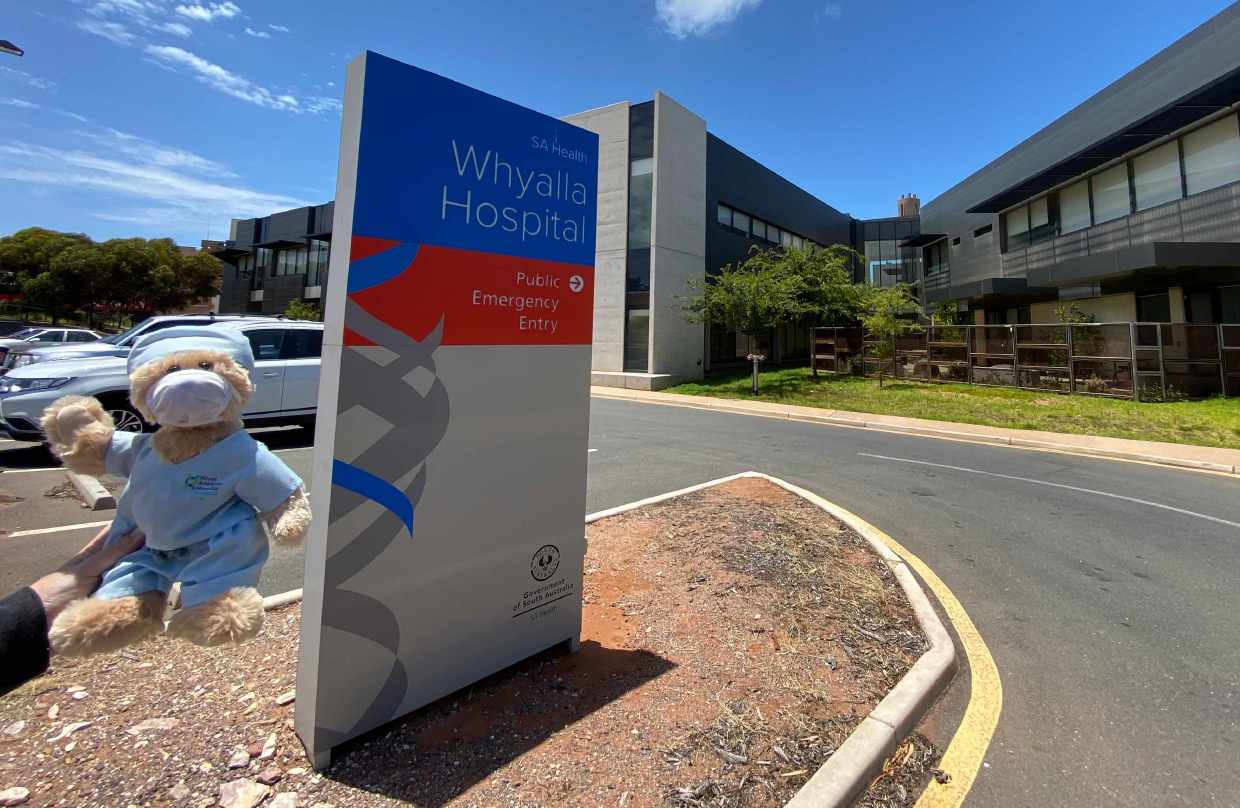 Scrubs visits the Eyre Peninsula - RAH Research Fund